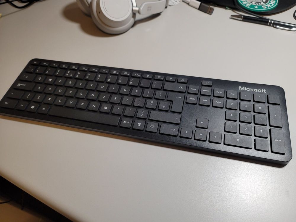 Microsoft Bluetooth keyboard (UK English QWERTY) | Kaufen auf Ricardo