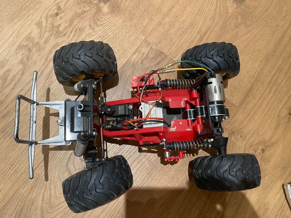 Legendärer Tamiya Blackfoot 1. Generation von 1986 (Gebraucht) in für ...