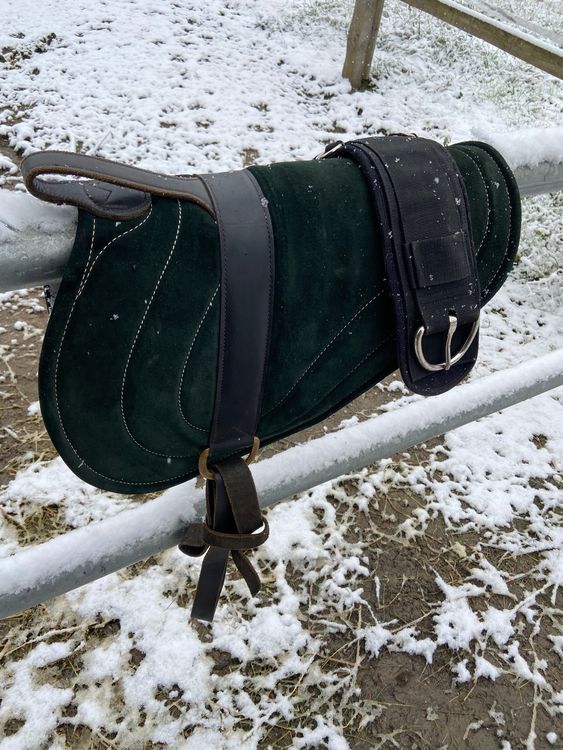 Wunderschönes Parelli Bareback Pad (Gebraucht) in Remetschwil für CHF ...