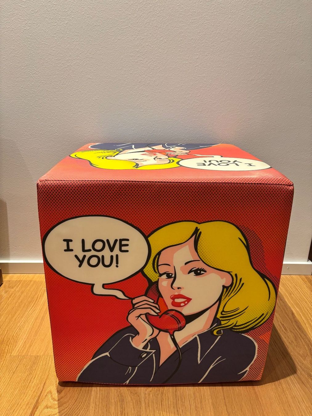 Pop Art Hocker von Creativando (Gebraucht) in Neunkirch für CHF 30 ...