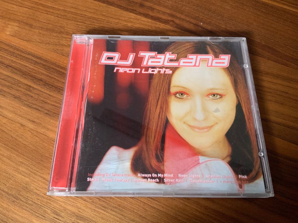 DJ Tatana Neon Lights (Gebraucht) in Häusernmoos für CHF 2 – mit ...