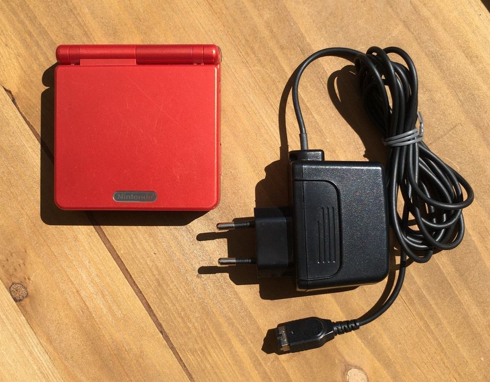 Game Boy Advance SP Flame Red (Gebraucht) in Dornach für CHF 135 – mit ...
