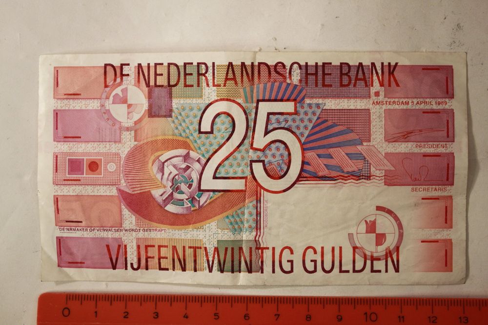 25 Gulden (Gebraucht) in La plaine für CHF 5 – mit Lieferung auf ...