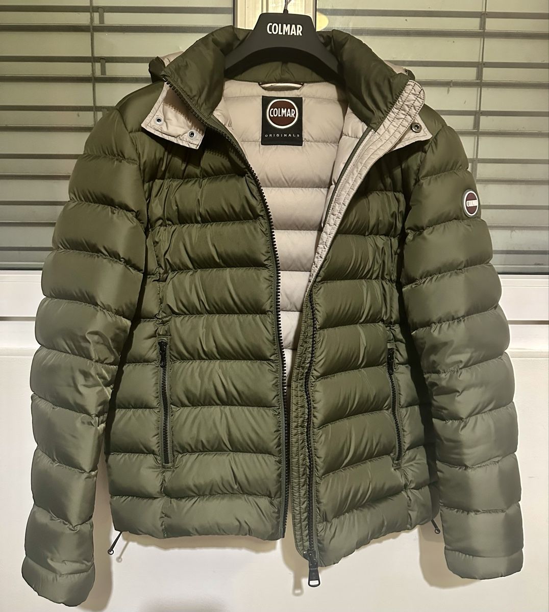 Giubbotto Colmar orignals Tag.N°48+Sneakers N°42+Felpa Tag.S (Usato) a ...