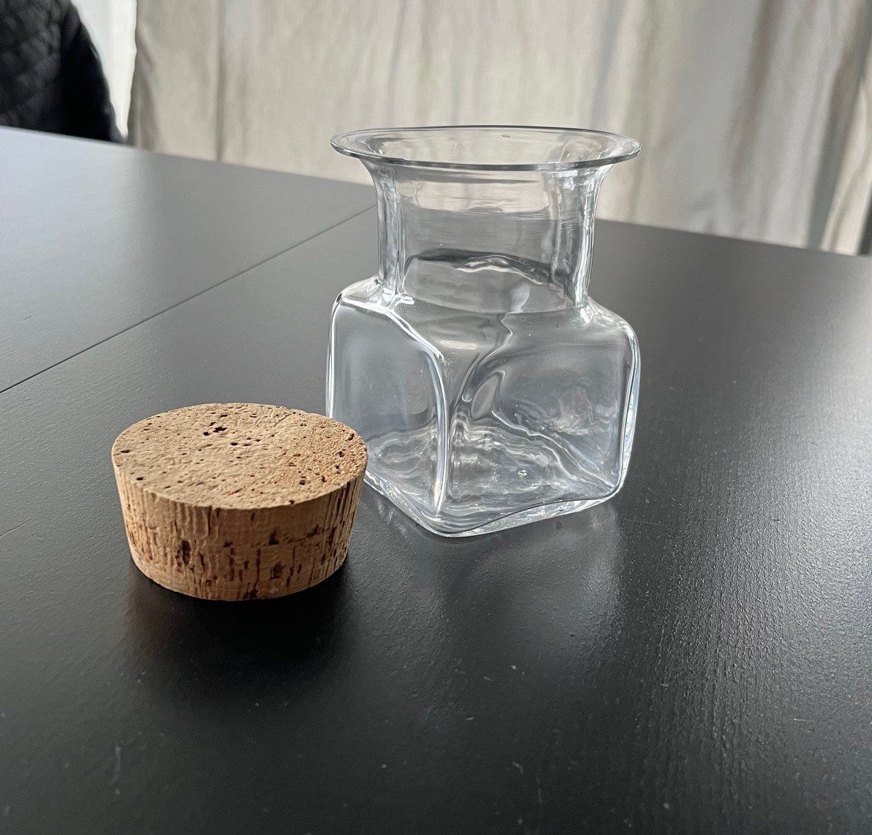 Bonbonnière rétro en verre carré avec couvercle liège (D'occasion) à ...