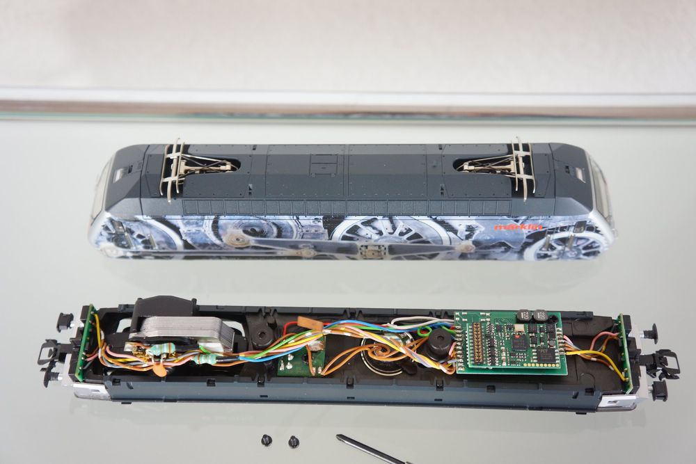 Märklin 37637, SBB 460 042-5 (Krokodil-Gestänge), mfx-Sound (Gebraucht ...