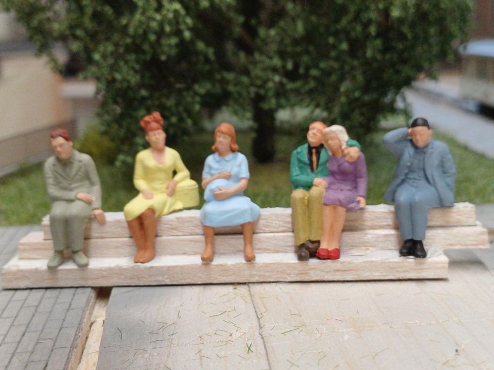 Preiser Spur 0 6 sitzende Figuren | Kaufen auf Ricardo