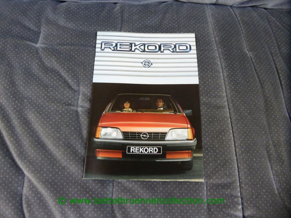 Opel Rekord E2 1983/08 Prospekt deutsch GM-Biel (Gebraucht) in ...