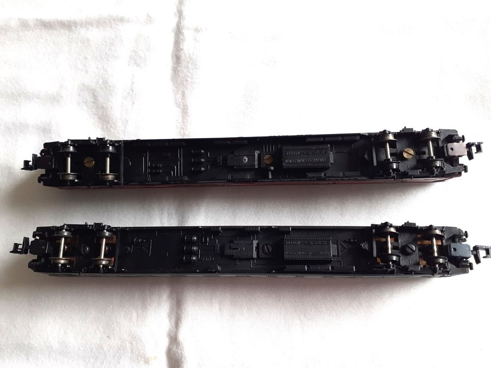 2 Arnold Spur N 0324 und 3202 DB (Gebraucht) in Langnau am Albis für CHF 9.9 – mit Lieferung auf ...