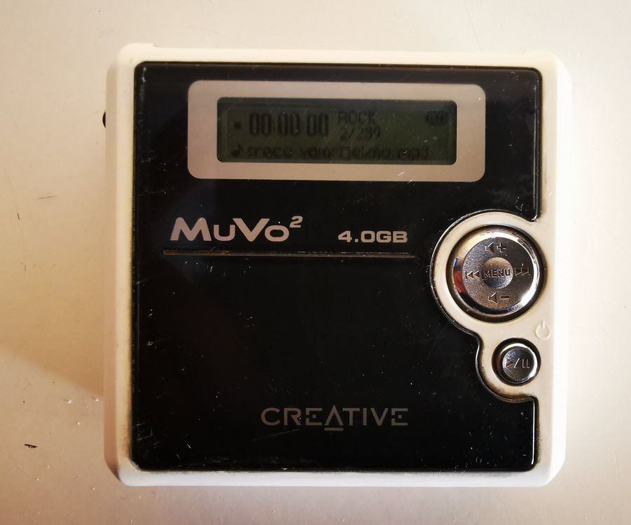 Creative MP3-Player - MUVO 4GB / Sony Adapter 4,5V (Gebraucht) in ...