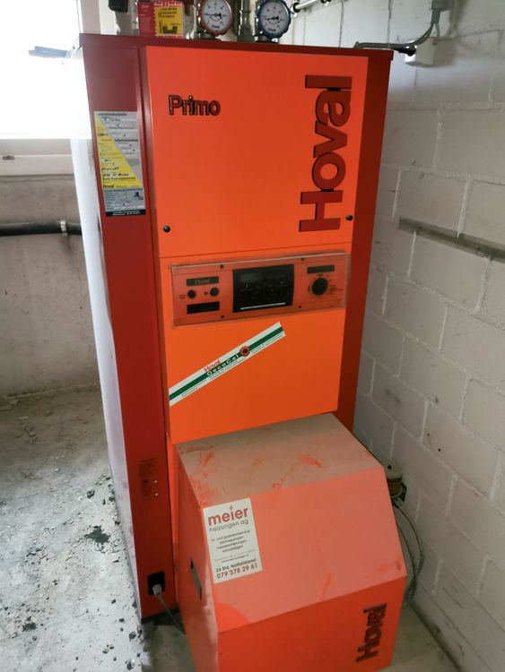 Heizung "Hoval" (Gebraucht) in Oberriet SG für CHF 1 – nur Abholung auf ...