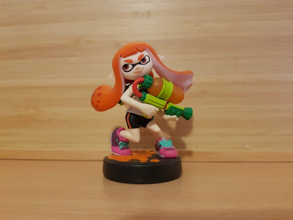 amiibo Inkling Mädchen Splatoon Figur orange (Gebraucht) in ...