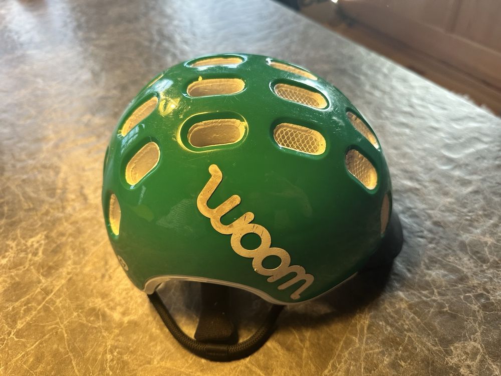 WOOM Helm Grösse M (52-56cm) (Gebraucht) in Ennetbürgen für CHF 10 ...