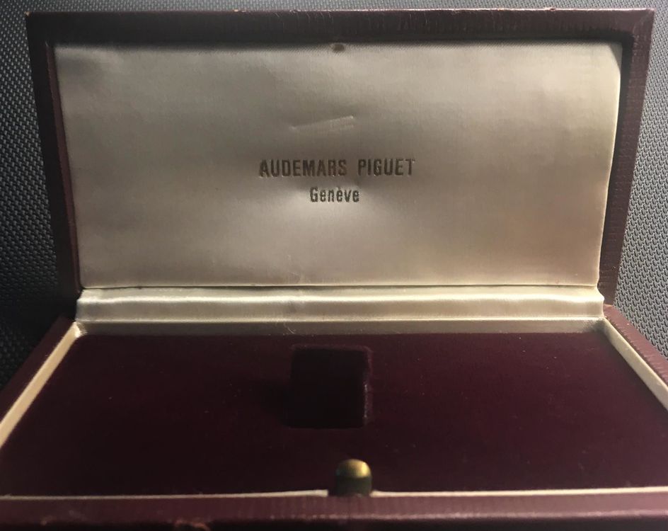 Audemars Piguet Vintage Uhrenbox Case (Gebraucht) in Basel für CHF 179 ...