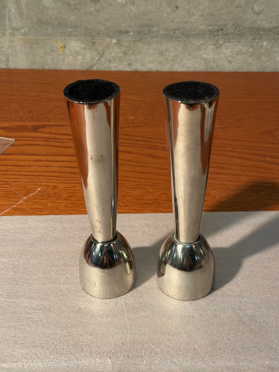Vintage a set of Silver Aluminum Alloy Candlesticks (Gebraucht) in ...