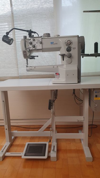 Industrienähmaschine Dürkopp Adler 669-180010 / Occasion (Gebraucht) in Reinach AG für CHF 3000 ...