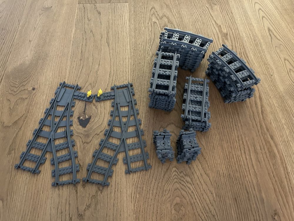 Lego City Schienen - Grosses Set (Gebraucht) in Basel für CHF 37 – mit Lieferung auf Ricardo kaufen