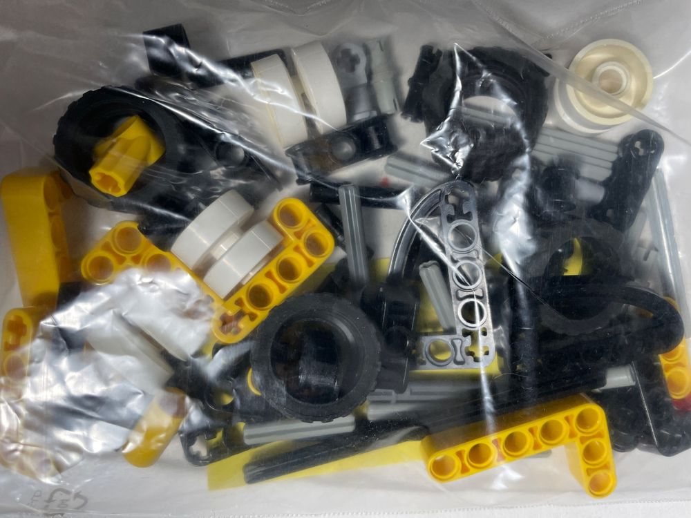 Vintage LEGO 2 X 8441 (Gebraucht) in für CHF 10 – mit Lieferung auf ...