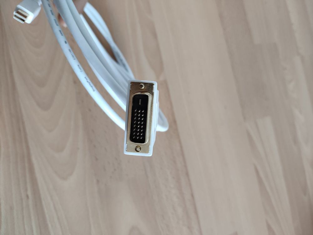 DVI VGA display cable apple (Neu (gemäss Beschreibung)) in Tafers für CHF 1 – mit Lieferung auf ...
