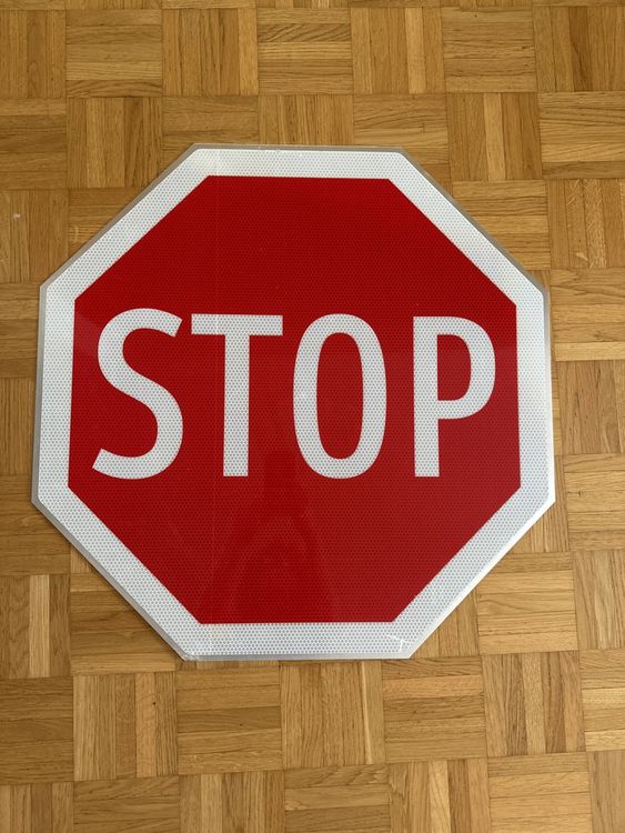 Stop Sign BauArt (Gebraucht) in Fällanden für CHF 10 – nur Abholung auf ...