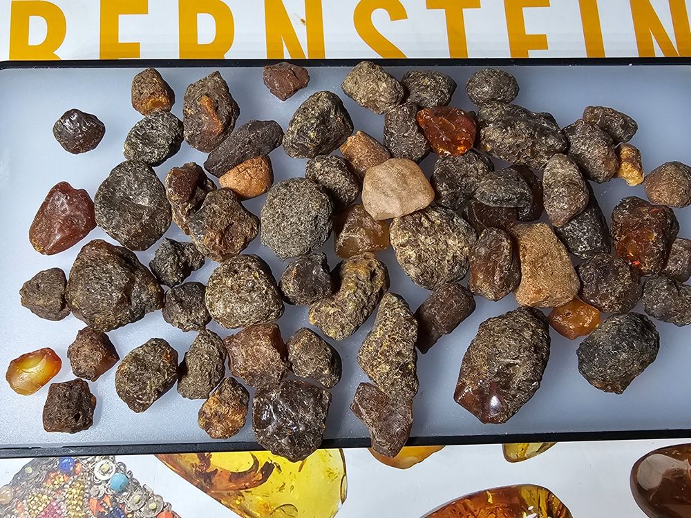 35 gr Rohbernstein lot baltisch roh Bernstein natur rot (Neu (gemäss ...