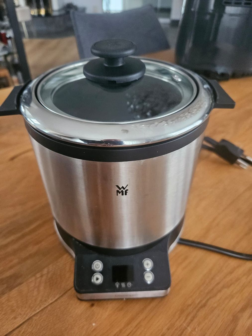 WMF Küchenminis Reiskocher mit Lunch Box für 5.-- (Gebraucht) in ...