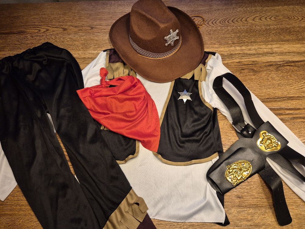 Cowboy Sheriff Kostüm Fasnacht Gr.158 (Gebraucht) in Neukirch-Egnach ...