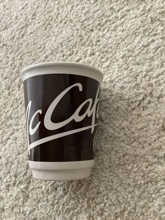 McCafe cup (Gebraucht) in Zürich für CHF 3 – mit Lieferung auf Ricardo ...