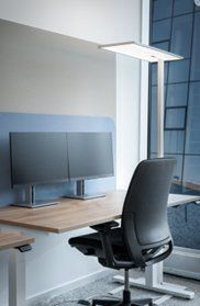 Bürostehleuchte XAL Task CHF 1000.00 / Neu CHF 1686.00 (Gebraucht) in ...