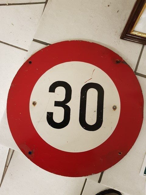 30er Tafel (Gebraucht) in Walterswil BE für CHF 10 – mit Lieferung auf ...