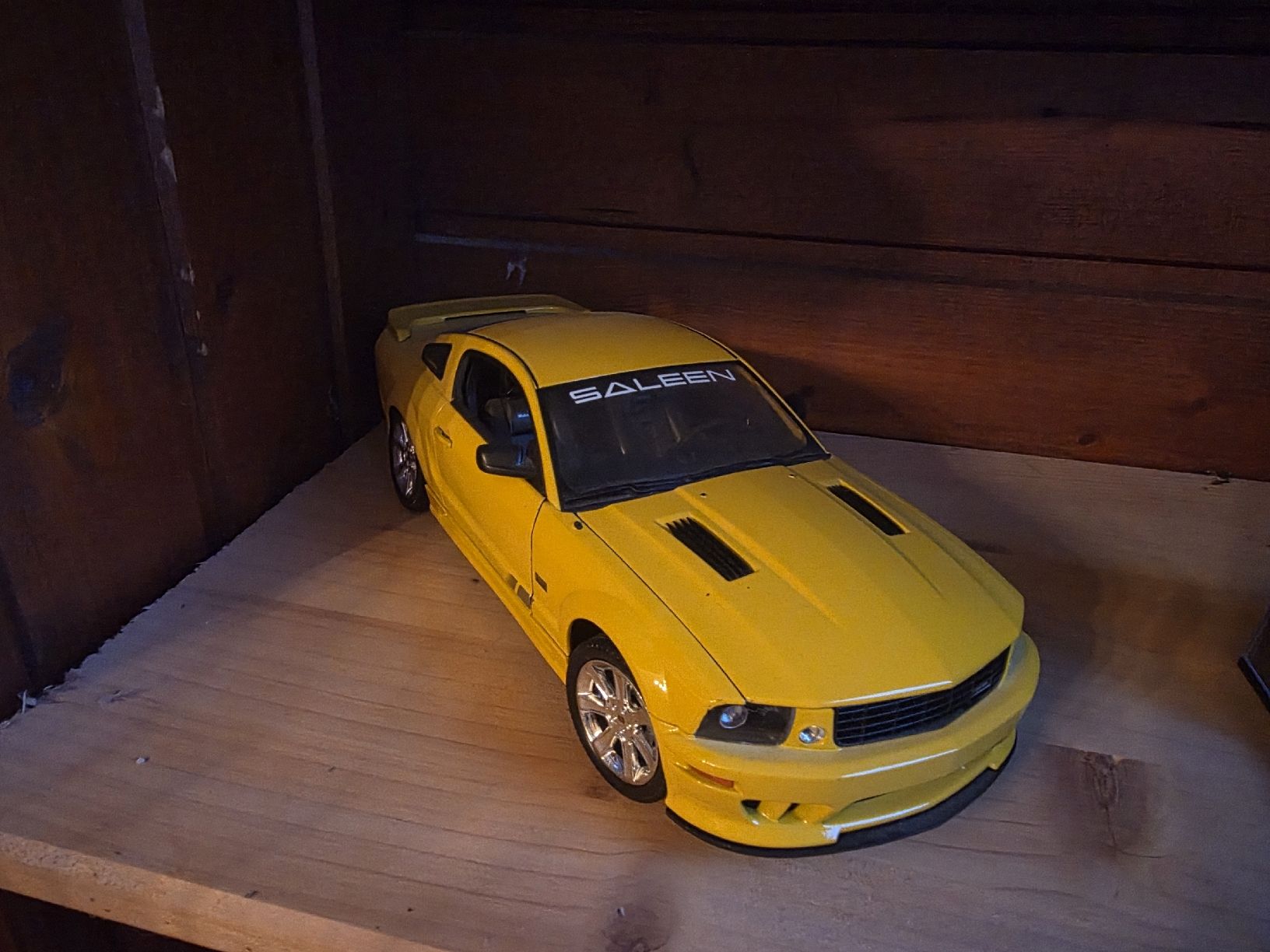 saleen 1/18 autoart (Usato) a LE SENTIER per CHF 70 – con consegna ...