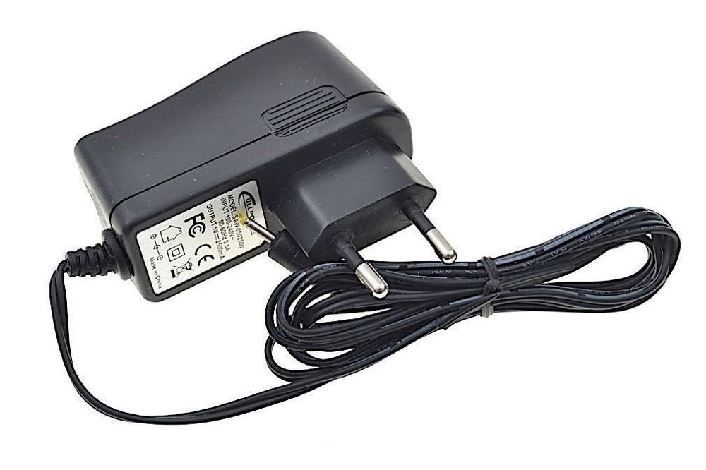 Ladegerät 5V/2,5A CullPower: Stecker-Aussendiameter 2,35 mm (Gebraucht ...