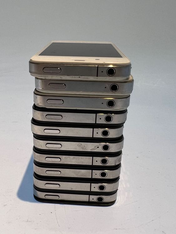 Natels défectueux/pièces détachées d'iPhone 4 dès 1frs.- (Defekt) in ...