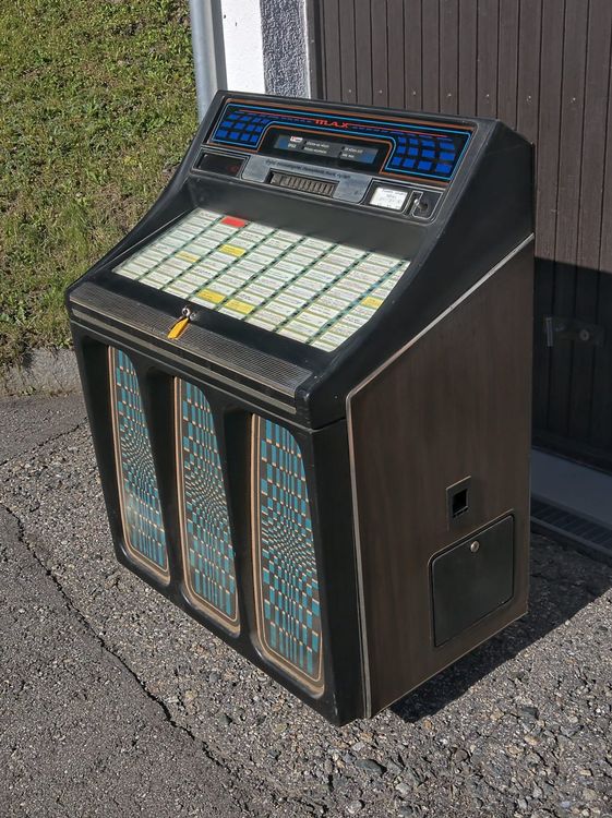 Musik Box defekt (Gebraucht) in DAVOS- FRAUENKIRCH für CHF 375 – nur ...