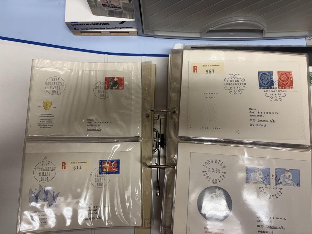 Album mit 200 FDC 60erbis 90er Jahre Schweiz (Neu (gemäss Beschreibung)) in Murgenthal für CHF 1 ...