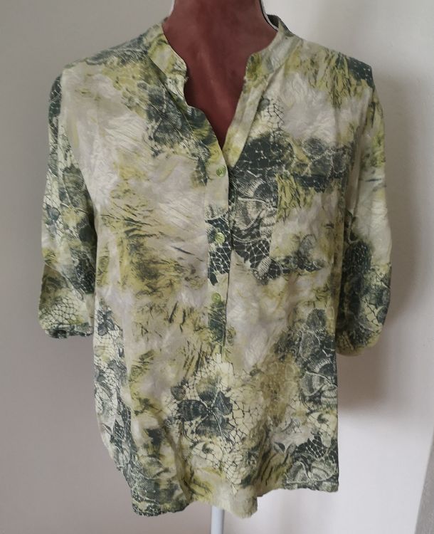 Kurzarm Bluse mit Blumen 40 | Kaufen auf Ricardo