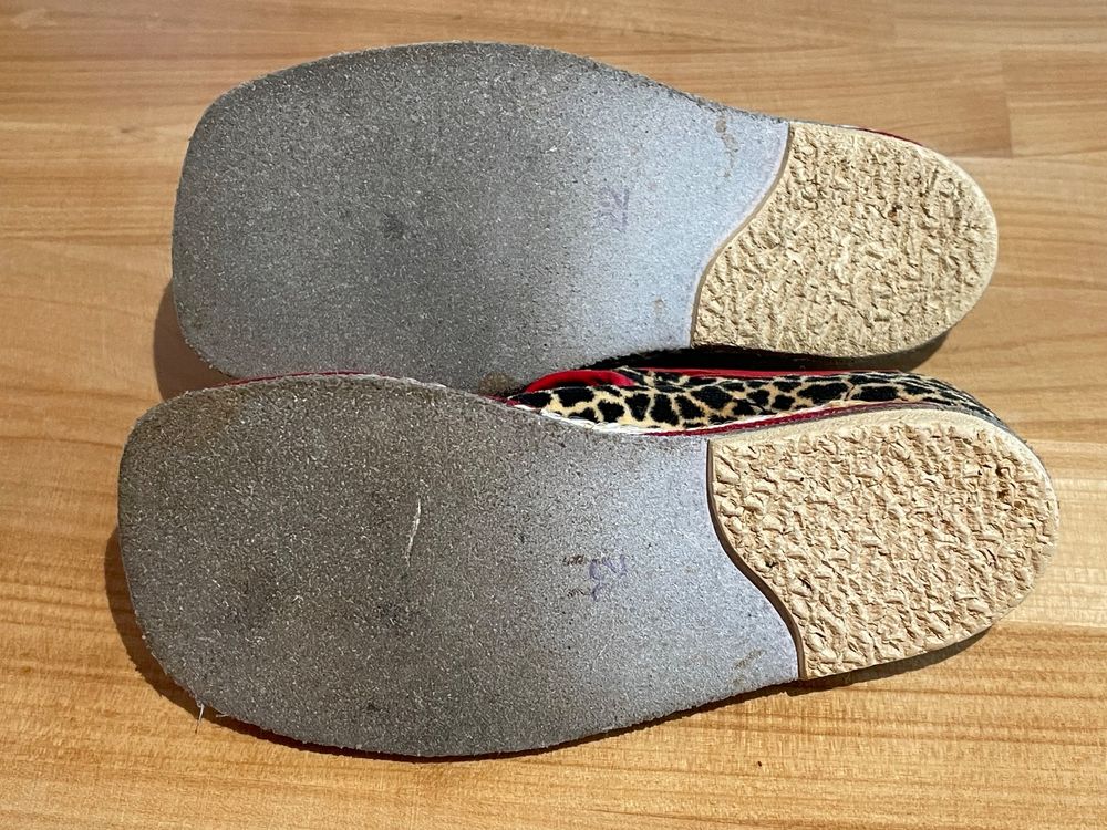 Tigerfinken Gr 22 / ca. 45 jahre alt (Gebraucht) in Rümlang für CHF 16. ...