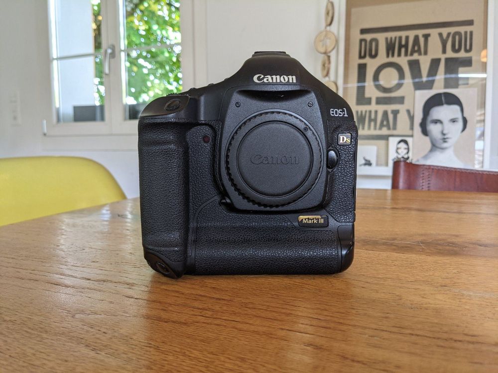 Canon EOS D1 mark III DS (Gebraucht) in Aeugst am Albis für CHF 300 ...