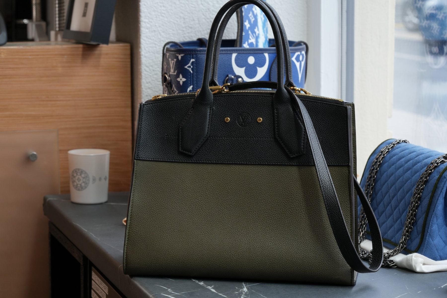 Louis Vuitton City Steamer MM Bicolore (D'occasion) à Faoug pour CHF ...