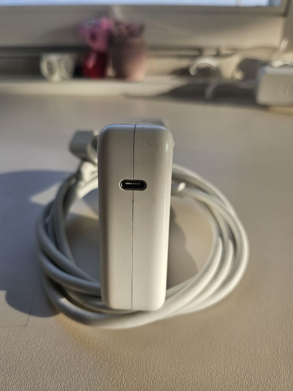 Apple 87W USB-C Power Adapter - Charger For Macbook 💻🔌🔌 (Gebraucht) in ...