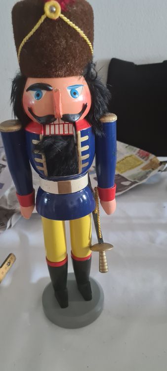 Nussknacker (Neu (gemäss Beschreibung)) in Reinach BL für CHF 60 – nur Abholung auf Ricardo kaufen