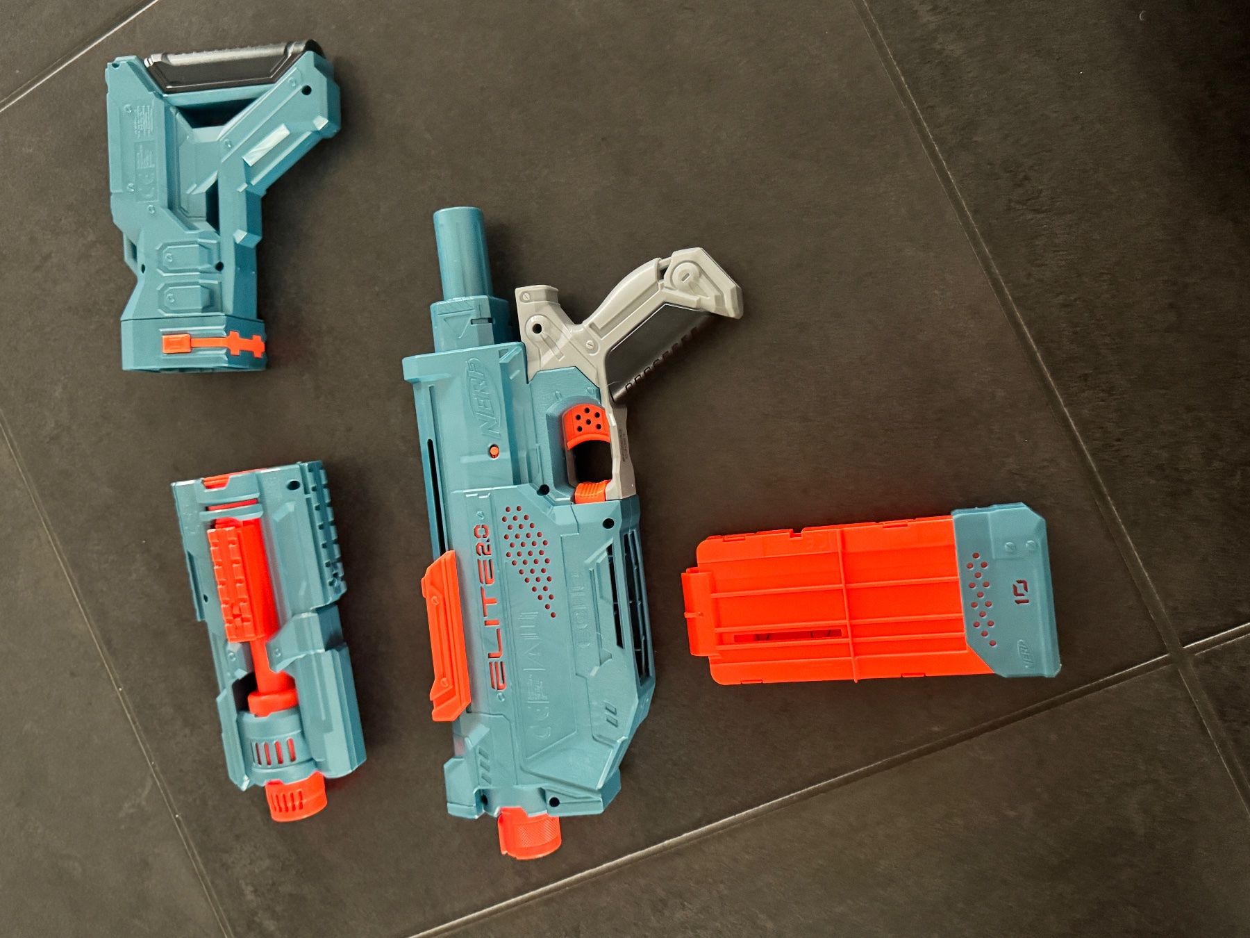 Nerf Elite 2.0 Commander RD-6 Blaster - Top Zustand! (Gebraucht) in ...