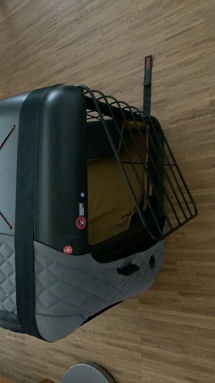 Pets 4 you Auto Hundebox ist drei Jahre. NP. 290.00 Franken (Gebraucht ...
