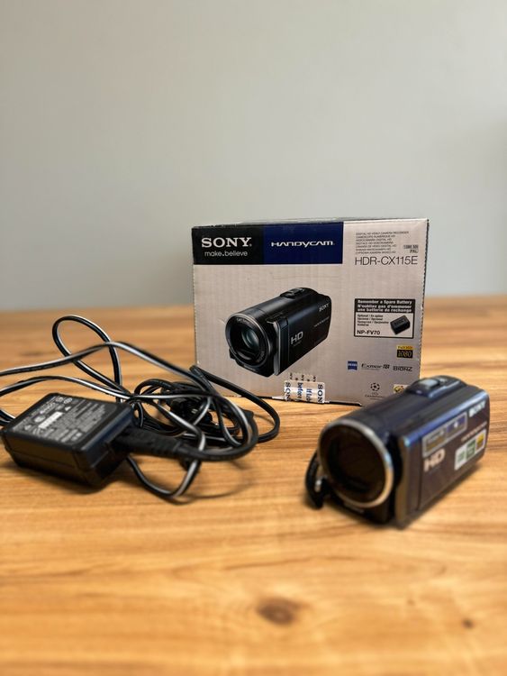 Neuwertiger Sony Handycam HDR-CX115E HD (Neu (gemäss Beschreibung)) in ...