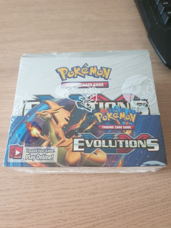 Pokemon Evolutions Display | Kaufen auf Ricardo