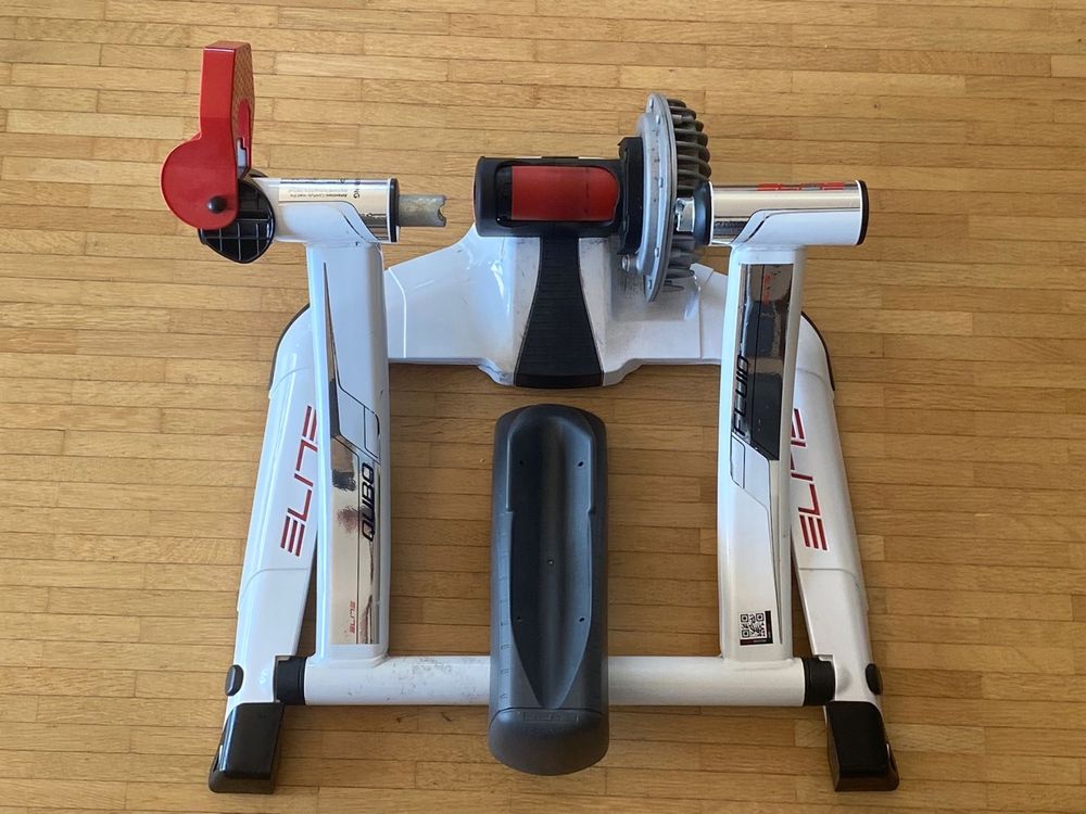 Rollentrainer Elite Qubo Fluid wenig gebraucht (Gebraucht) in ...