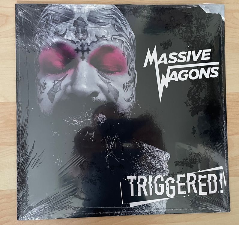 Massive Wagons – Triggered Pink Vinyl Ltd 300 Verschweisst (Gebraucht) in für CHF 17 – nur ...