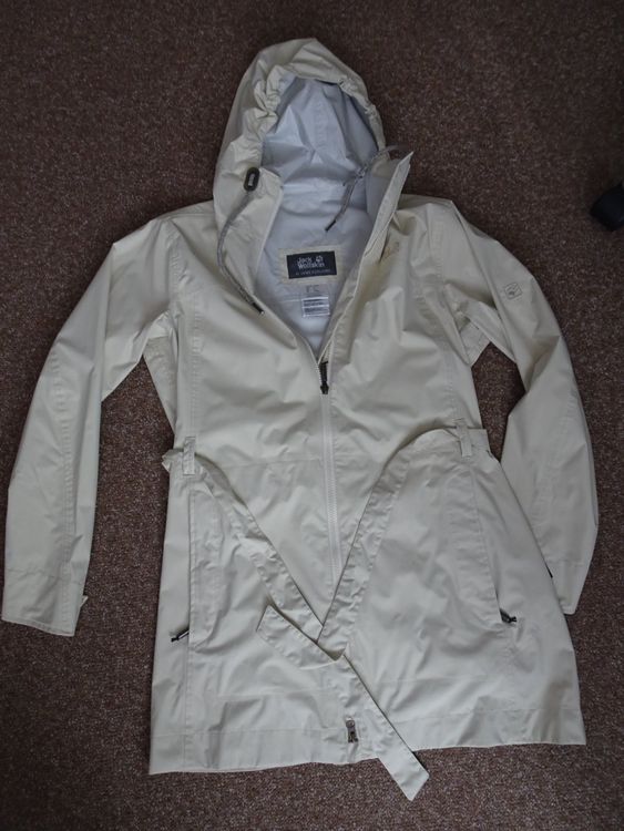 Jack Wolfskin Jacke Gr. L creme Windbreaker Texapore (Neu (gemäss Beschreibung)) in Winterthur ...