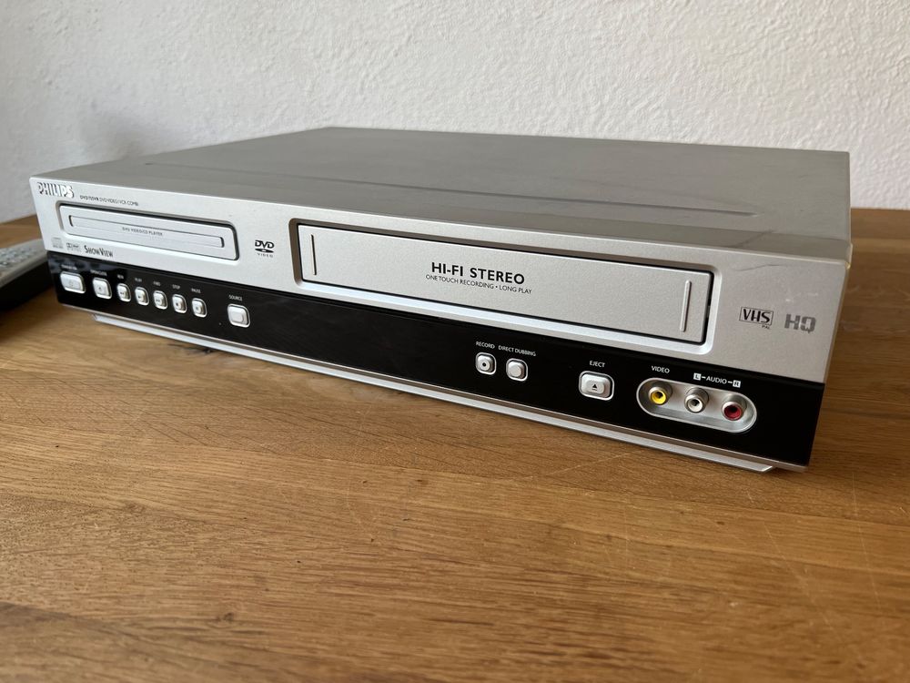 Philips DVD7SSVR DVDVIDEO/ VcR COMPI (Gebraucht) in Frauenfeld für CHF ...
