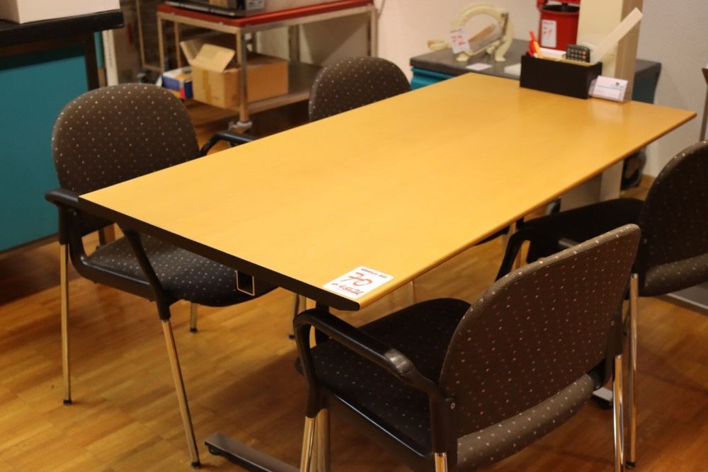 Tisch (Lot 70) Standort 4657 Dullikon (Gebraucht) in Bäriswil für CHF ...